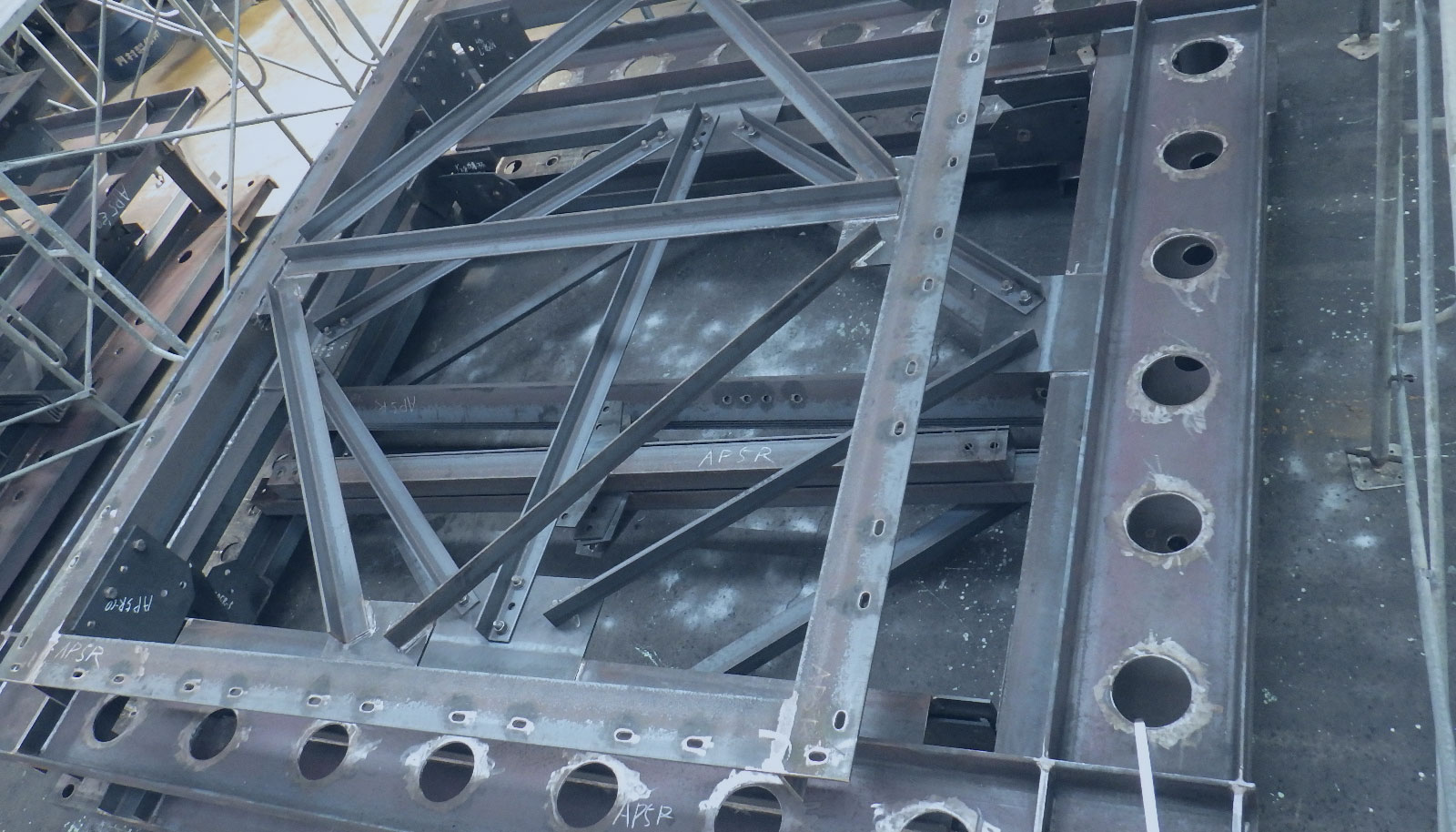 アンカーフレーム（自社製品） | 株式会社浅善鉄工所